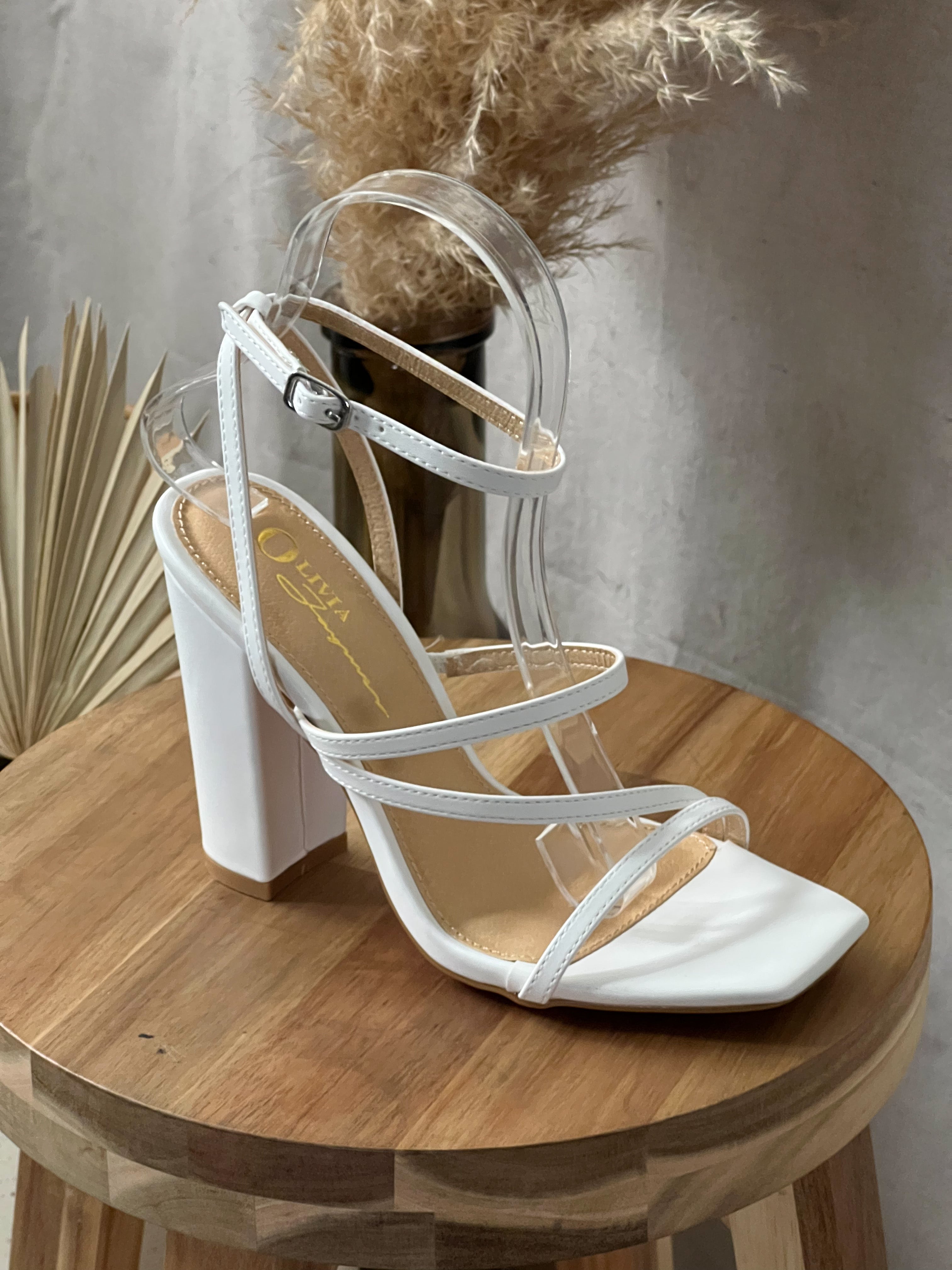 Blanco Block heel – Fashion Trend LA, Inc